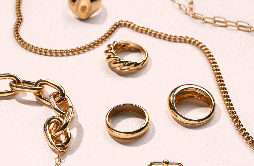 Mastering Jewelry Collection: Essential Styles for Every Occasion